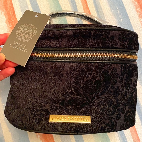 Vince Camuto | Bags | Vince Camuto Makeup Bag Train Case Black Polka ...